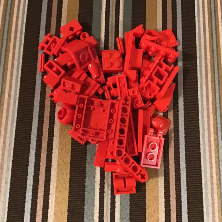 LEGO IDEAS - Build a Heart, Share the Love! - Heart