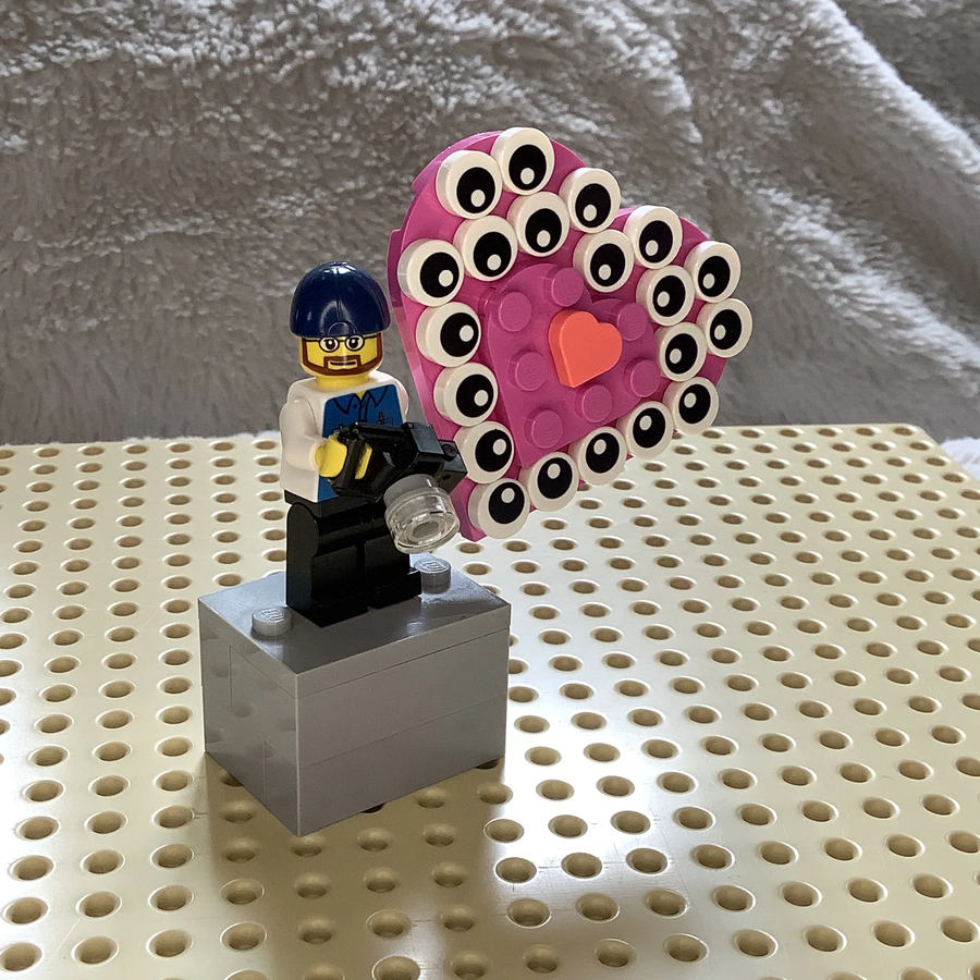 LEGO IDEAS - Build a Heart, Share the Love! - Eye Love Smiles