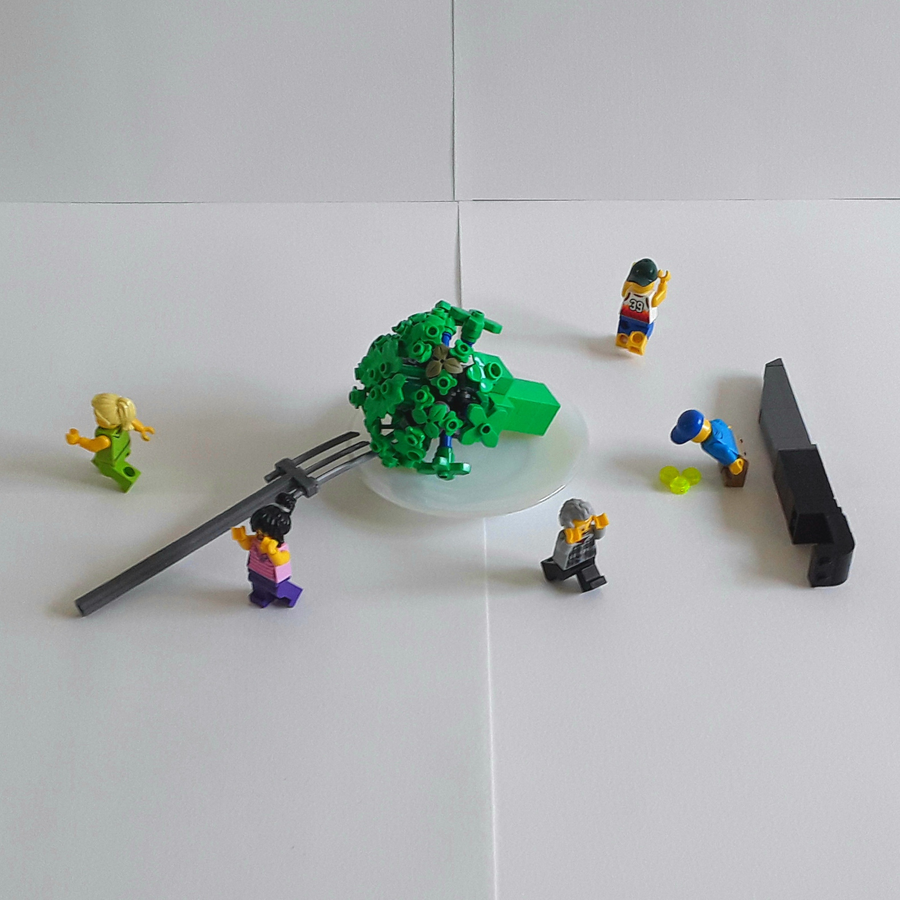 LEGO IDEAS - Good enough to eat - Broccoli Attacks