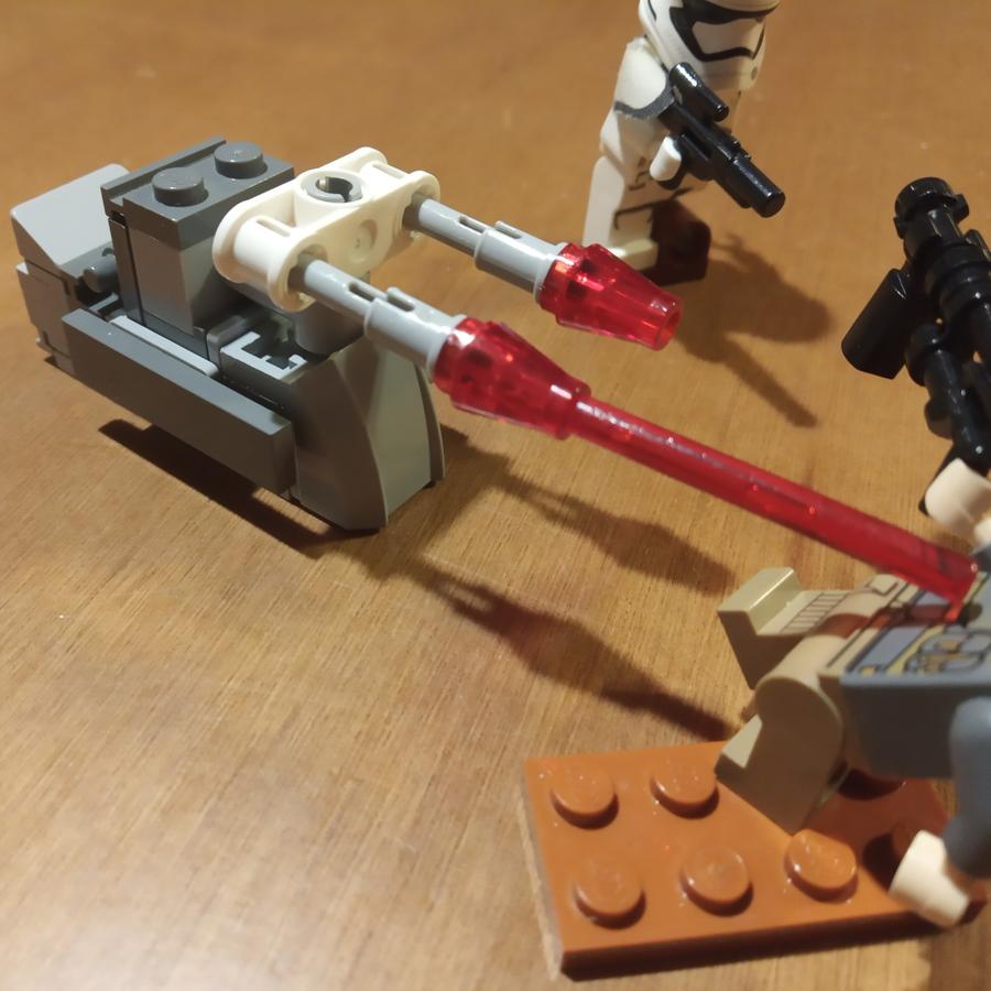 LEGO IDEAS - Build your Favorite Droid in Mini Scale! - Clean Sweep
