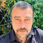 LEGO IDEAS - Treasure Hunting - Metal Detecting