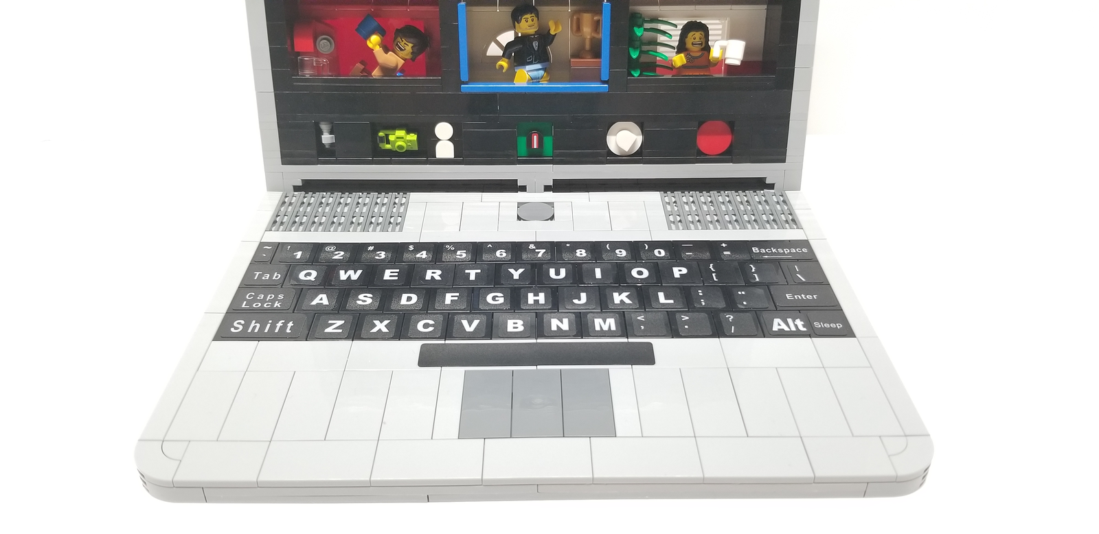 LEGO IDEAS - Folding Laptop With Adjustable Scenes in the Screen