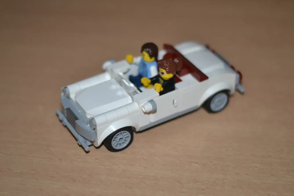 LEGO IDEAS - Vintage Convertible Car