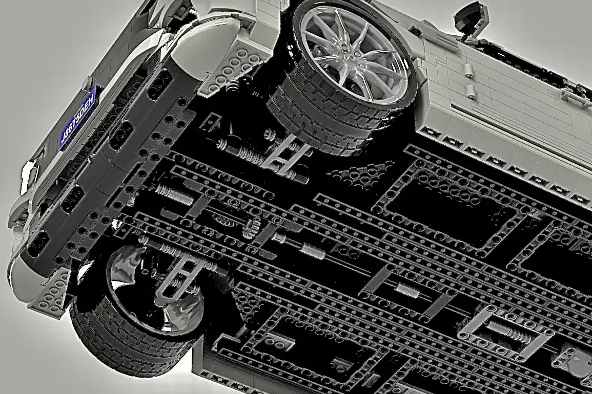 Sedan Car With Working Engine and Suspension | LEGO® Ideas