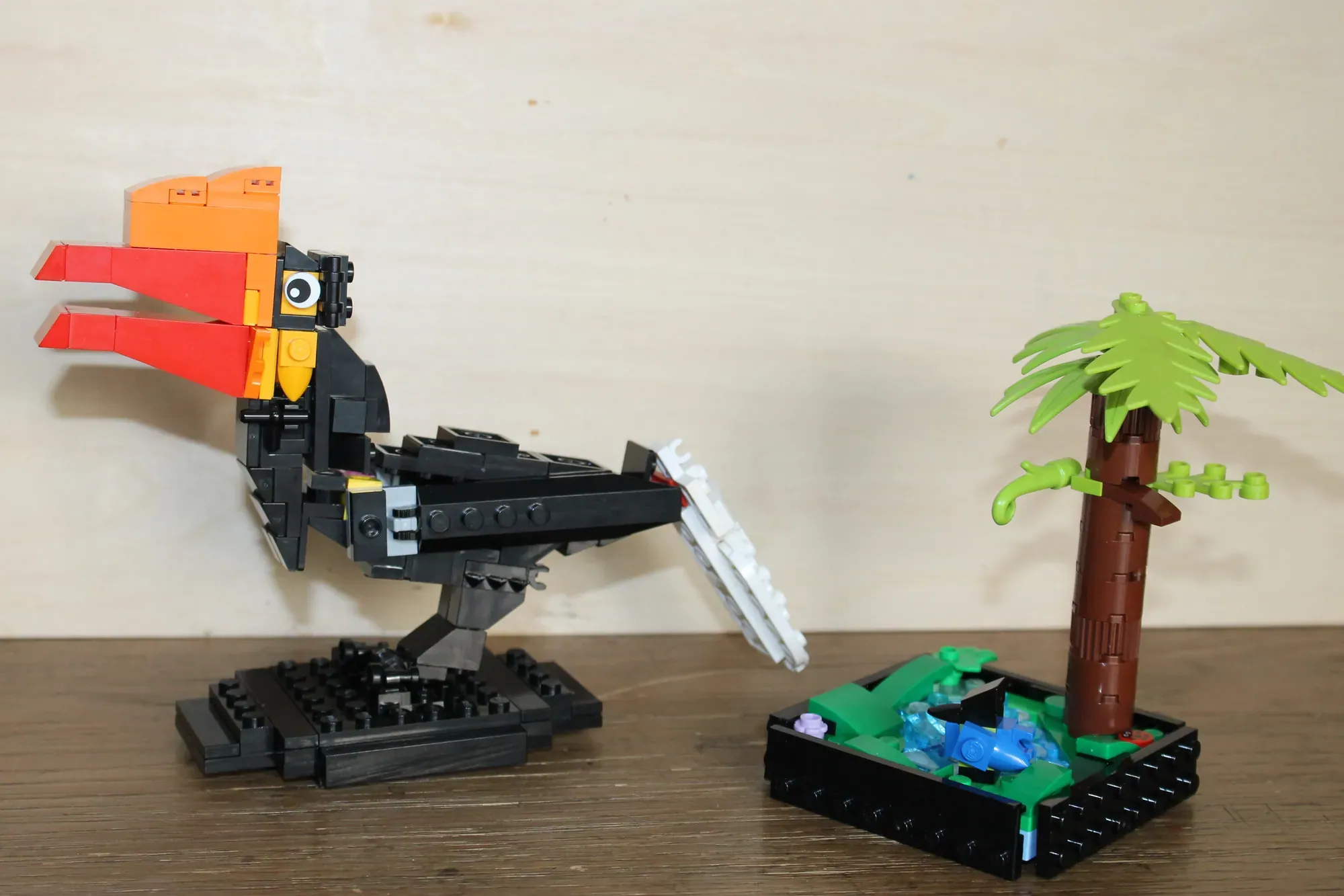 The Mindanao Wrinkled Hornbill Display and Diorama | LEGO® Ideas