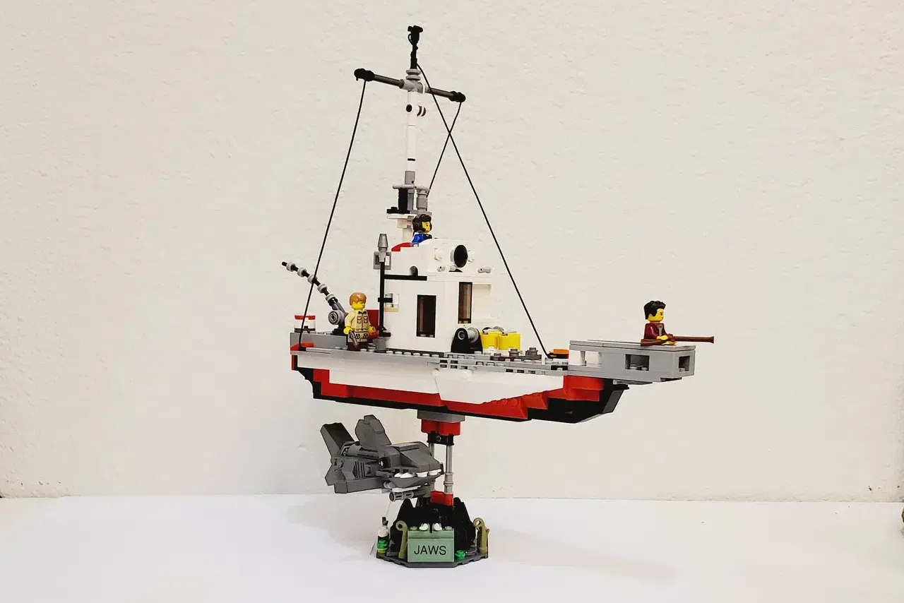 Jaws Display | LEGO® Ideas