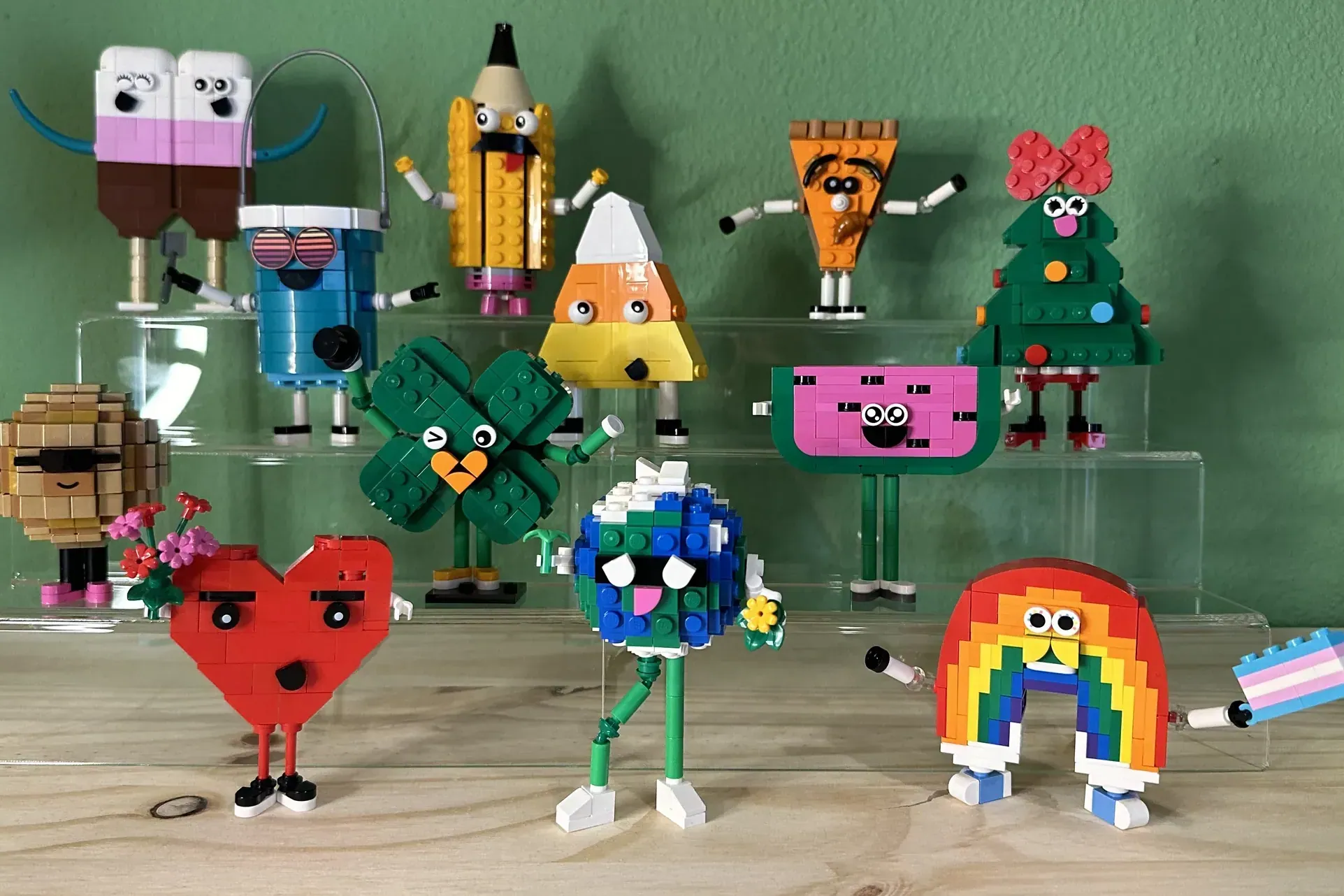 Holiday Buddies | LEGO® Ideas