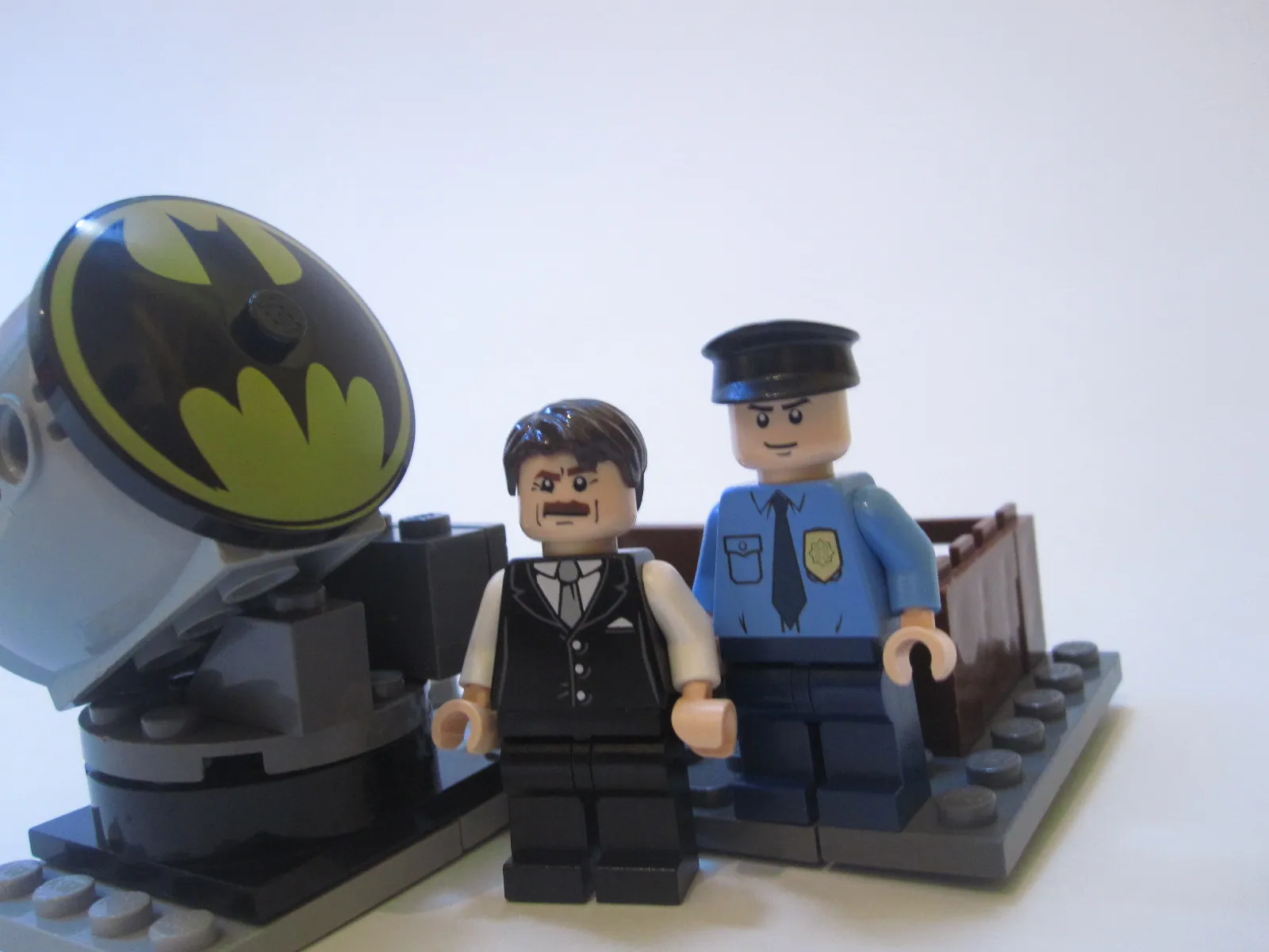 The Bat Signal | LEGO® Ideas
