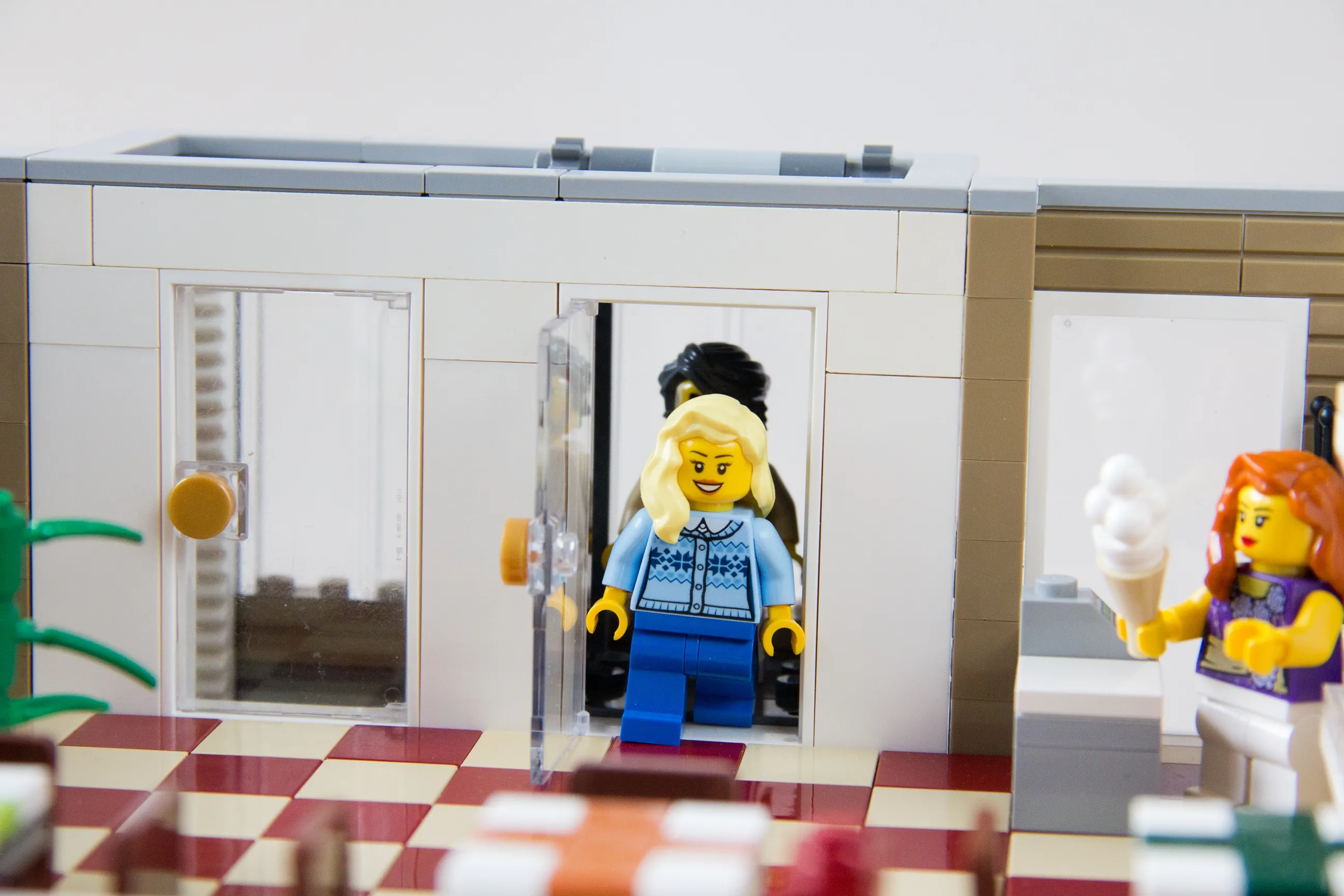 Shopping Mall | LEGO® Ideas
