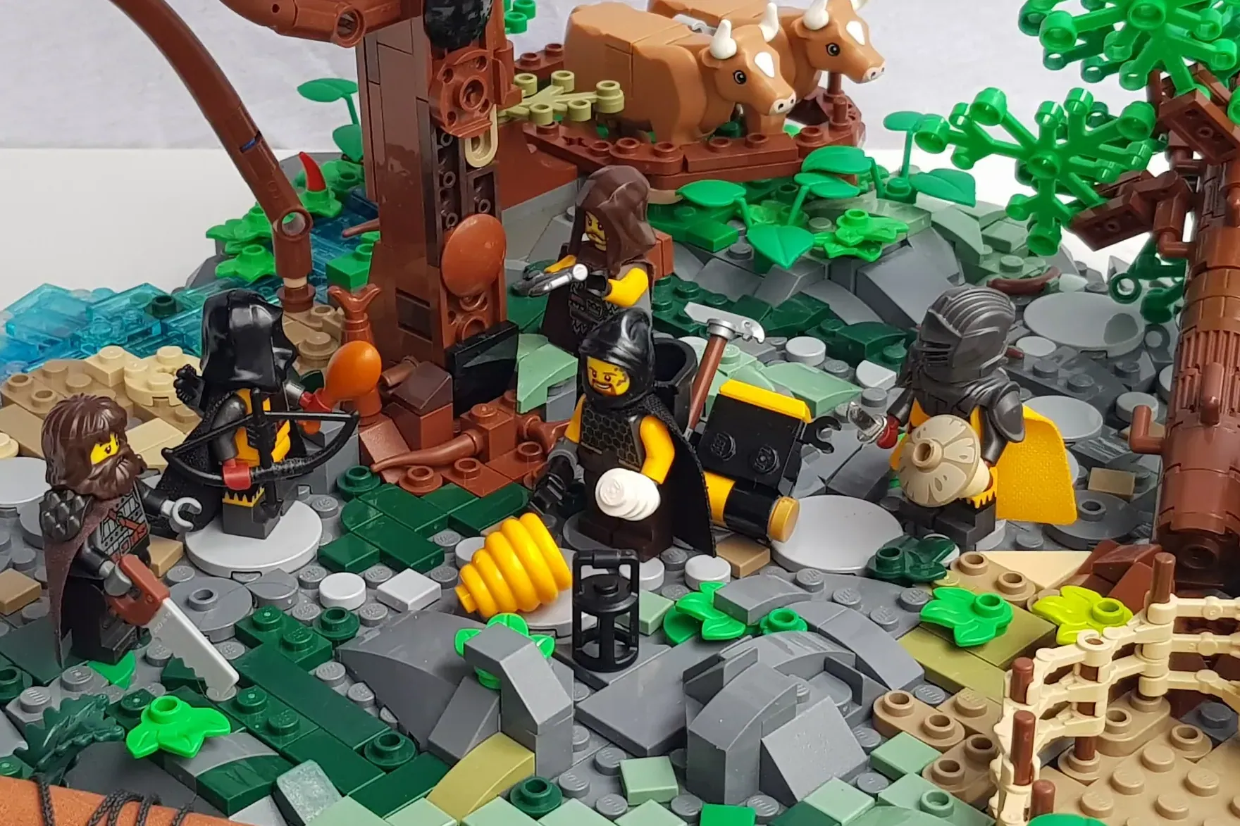 2-in-1 Medieval Siege With a Working Trebuchet | LEGO® Ideas