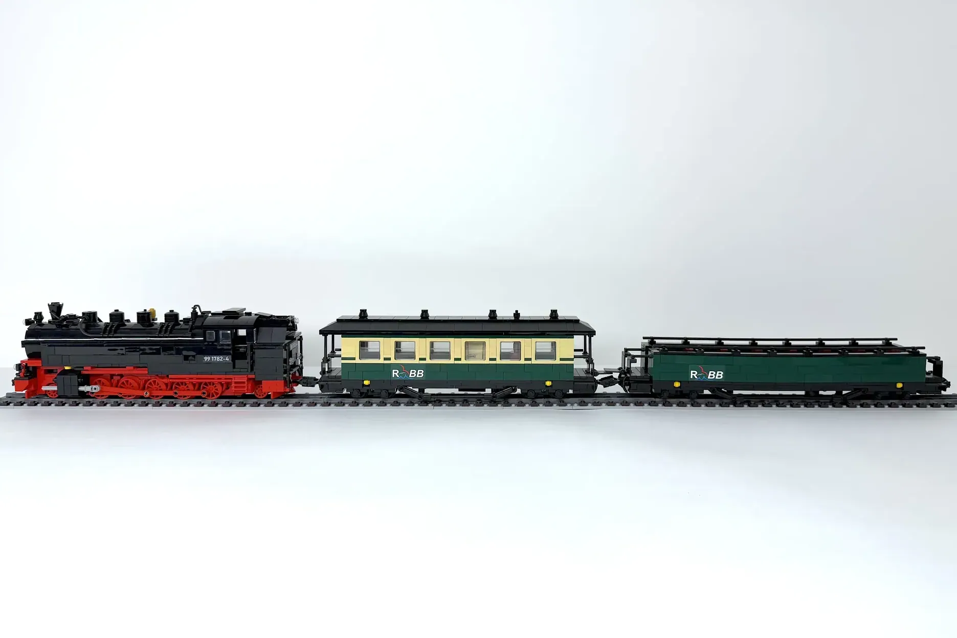 Steam Locomotive "Rasender Roland" | LEGO® Ideas