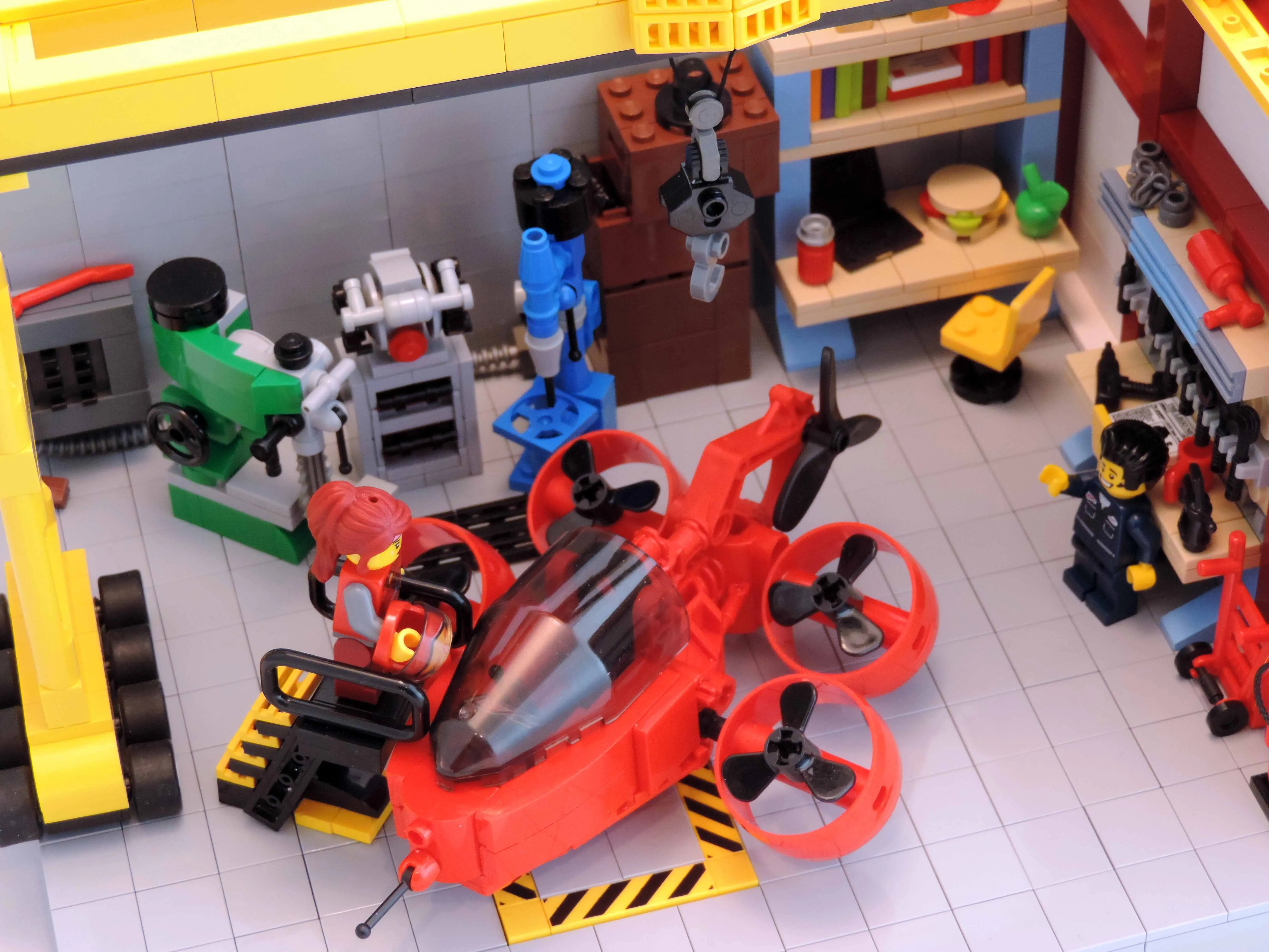 Master Mechanic’s Garage | LEGO® Ideas