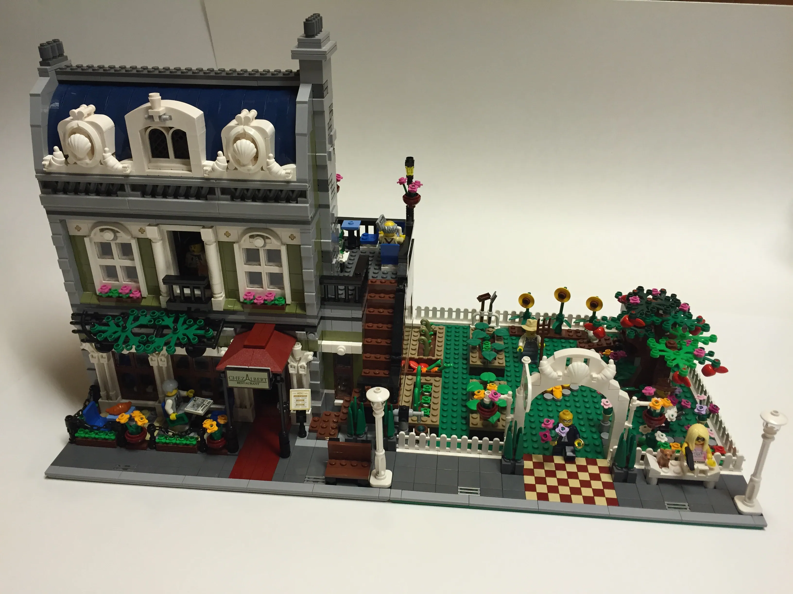 Modular City Garden | LEGO® Ideas