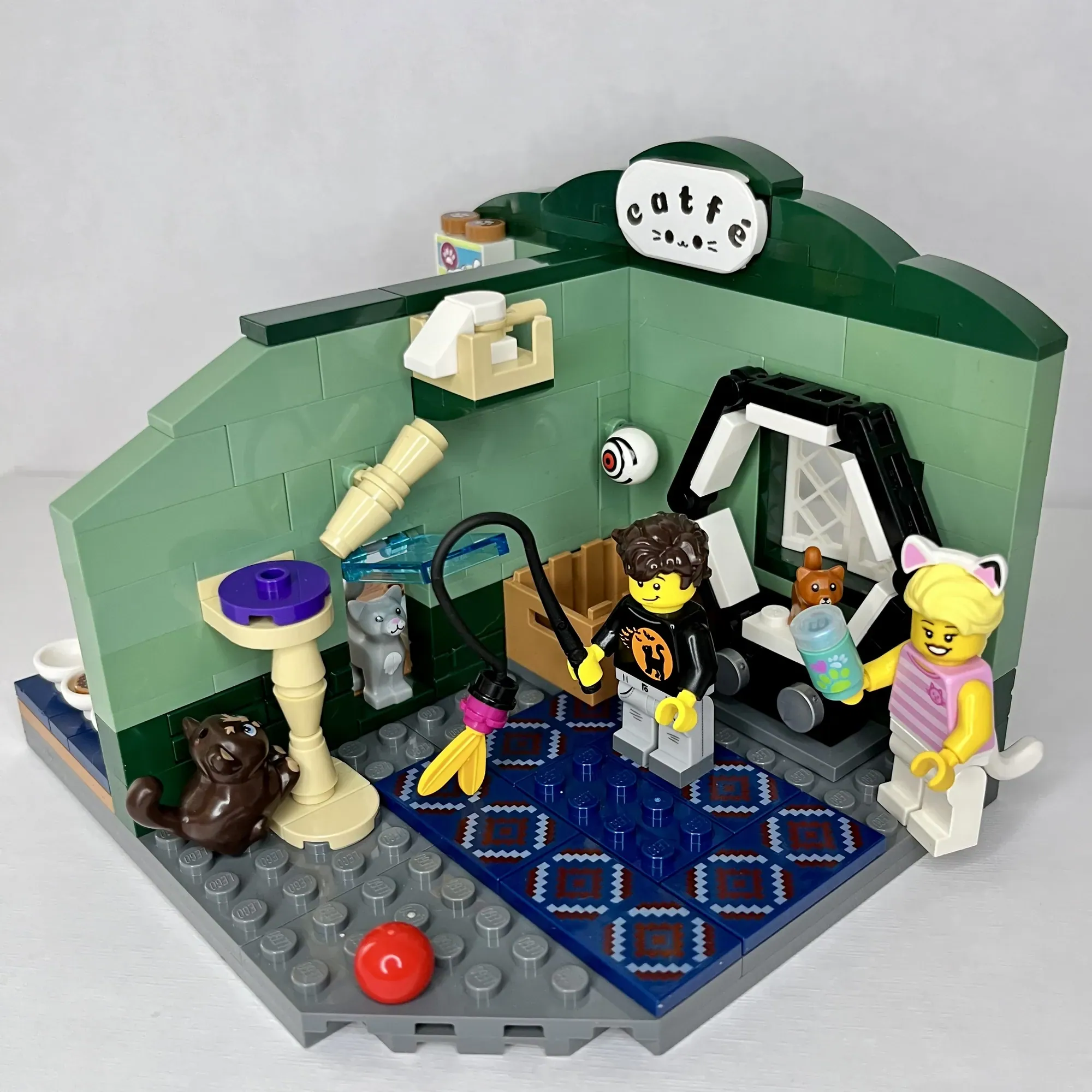 Catfé - A Purrfect LEGO Cat Café | LEGO® Ideas