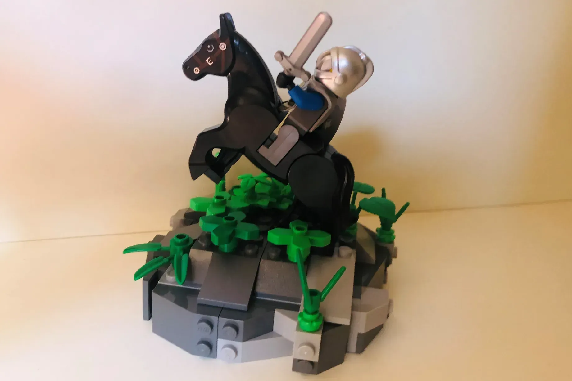 Knight and His Horse | LEGO® Ideas