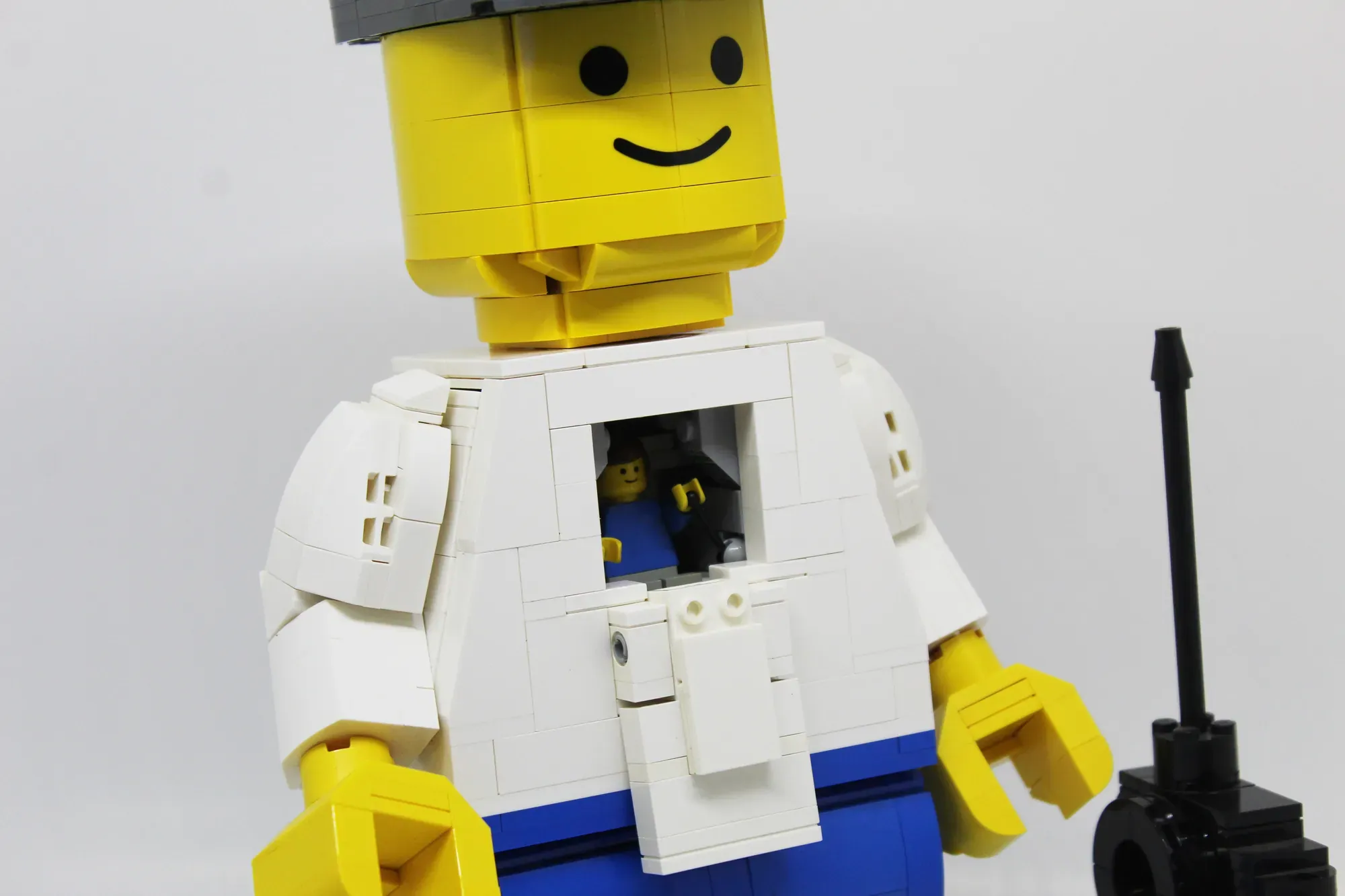 Giant Minifigure | LEGO® Ideas