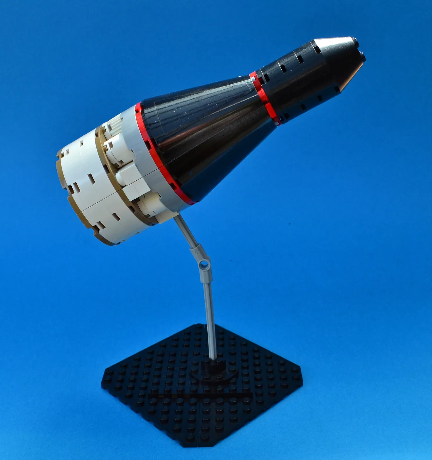 Gemini 4 Spacewalk set | LEGO® Ideas