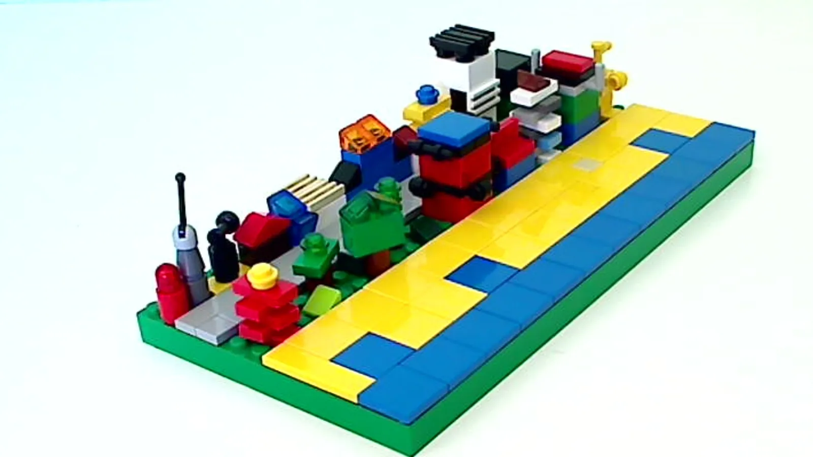 Beachtown Microscale | LEGO® Ideas