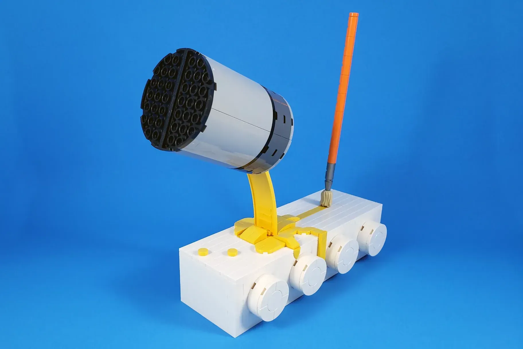 Painting A LEGO Brick (Floating Sculpture) | LEGO® Ideas