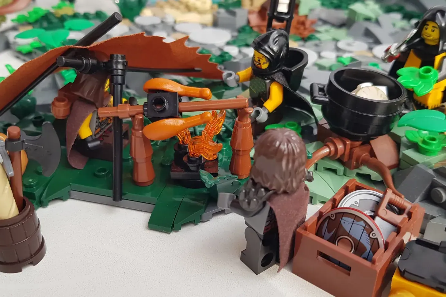 2-in-1 Medieval Siege With a Working Trebuchet | LEGO® Ideas