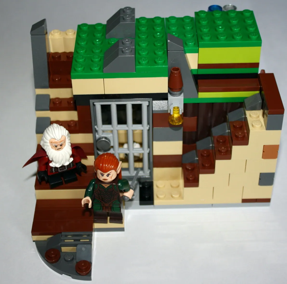 The Hobbit Microscenes – The Mirkwood Dungeons | LEGO® Ideas