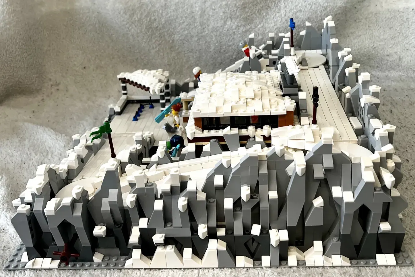 SnowBrick Mountain - Working Ski Resort | LEGO® Ideas