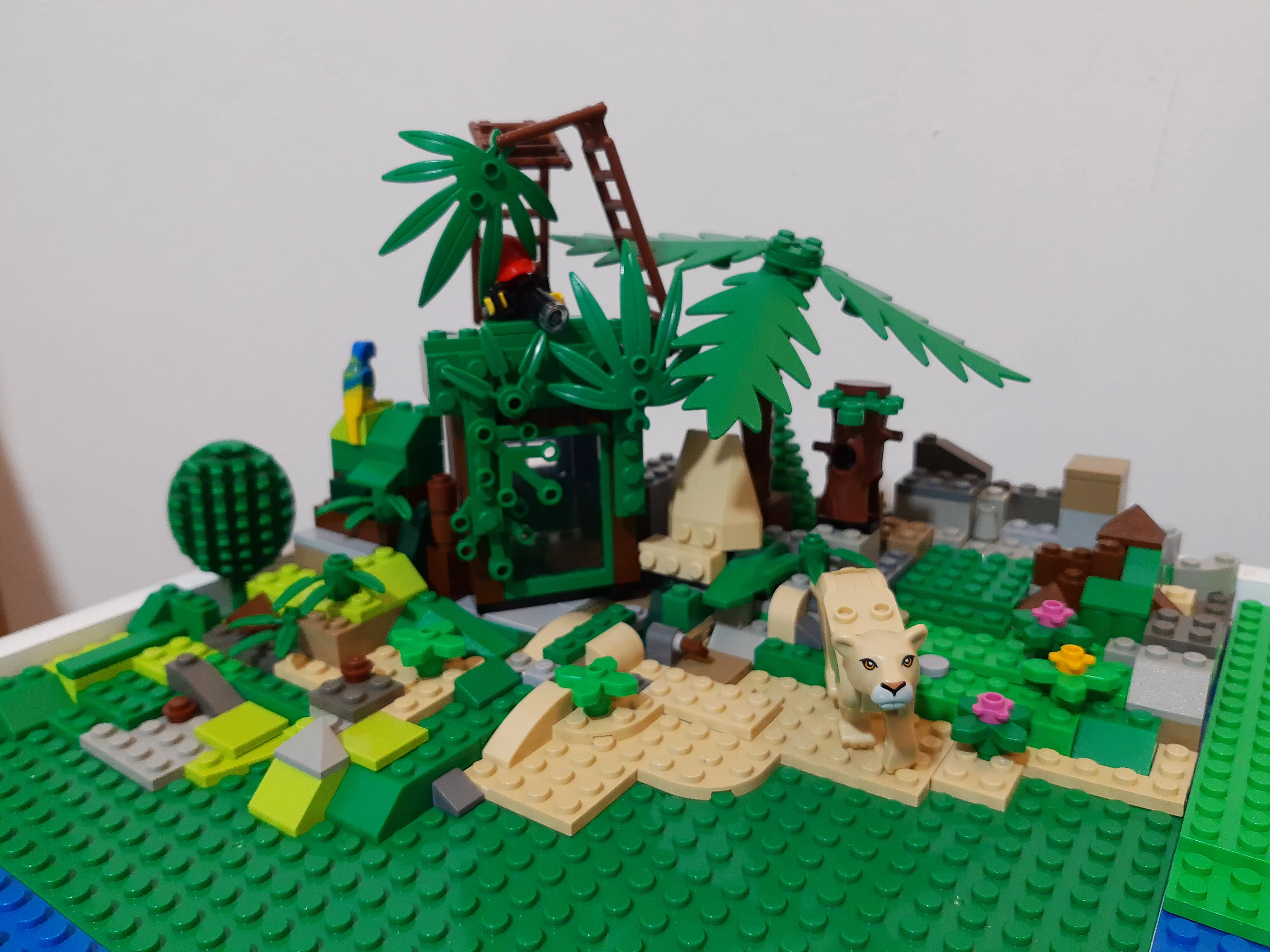 Safari Observation Hut | LEGO® Ideas