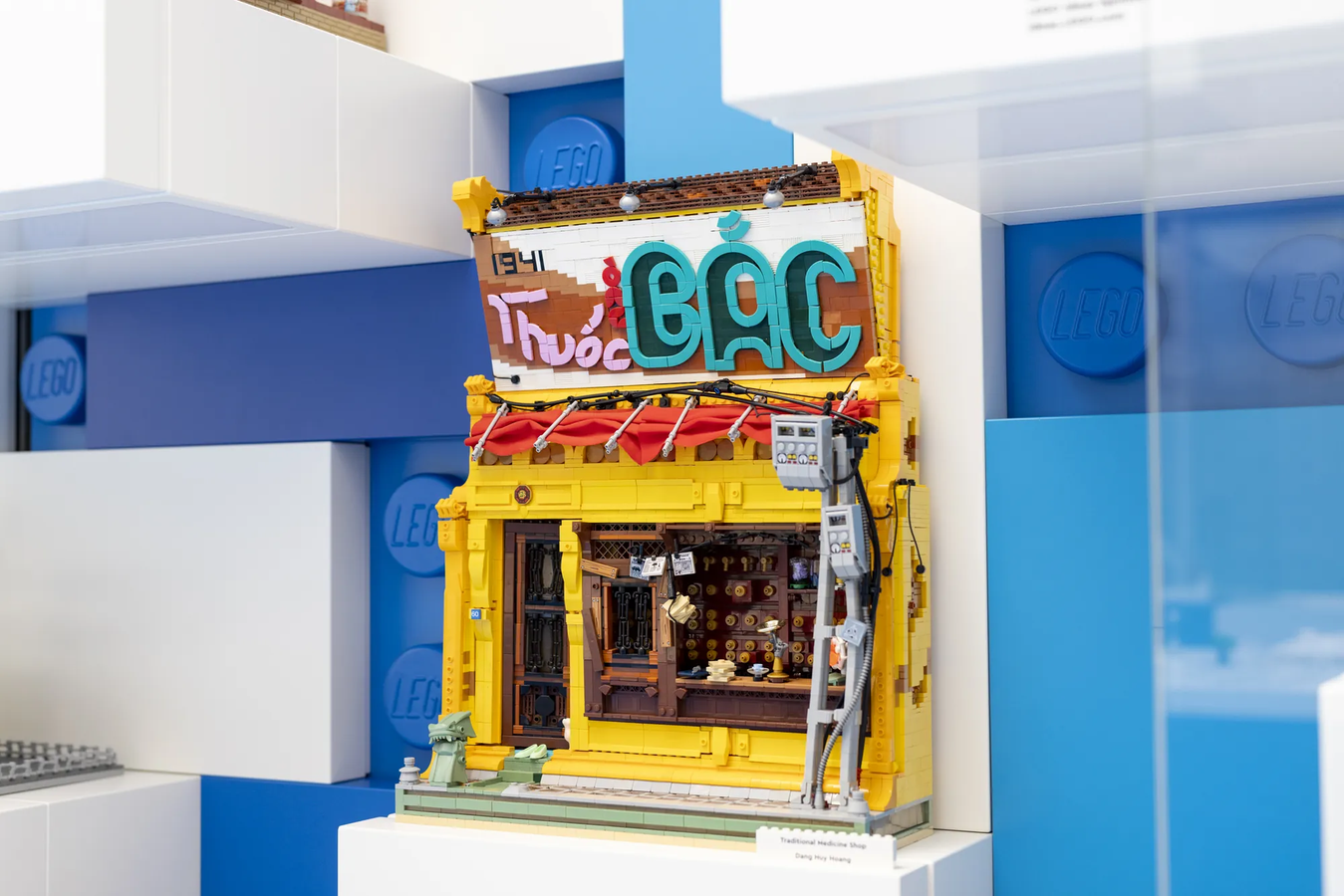 Photos of YOUR models in The LEGO House for 2021/2! | LEGO® Ideas