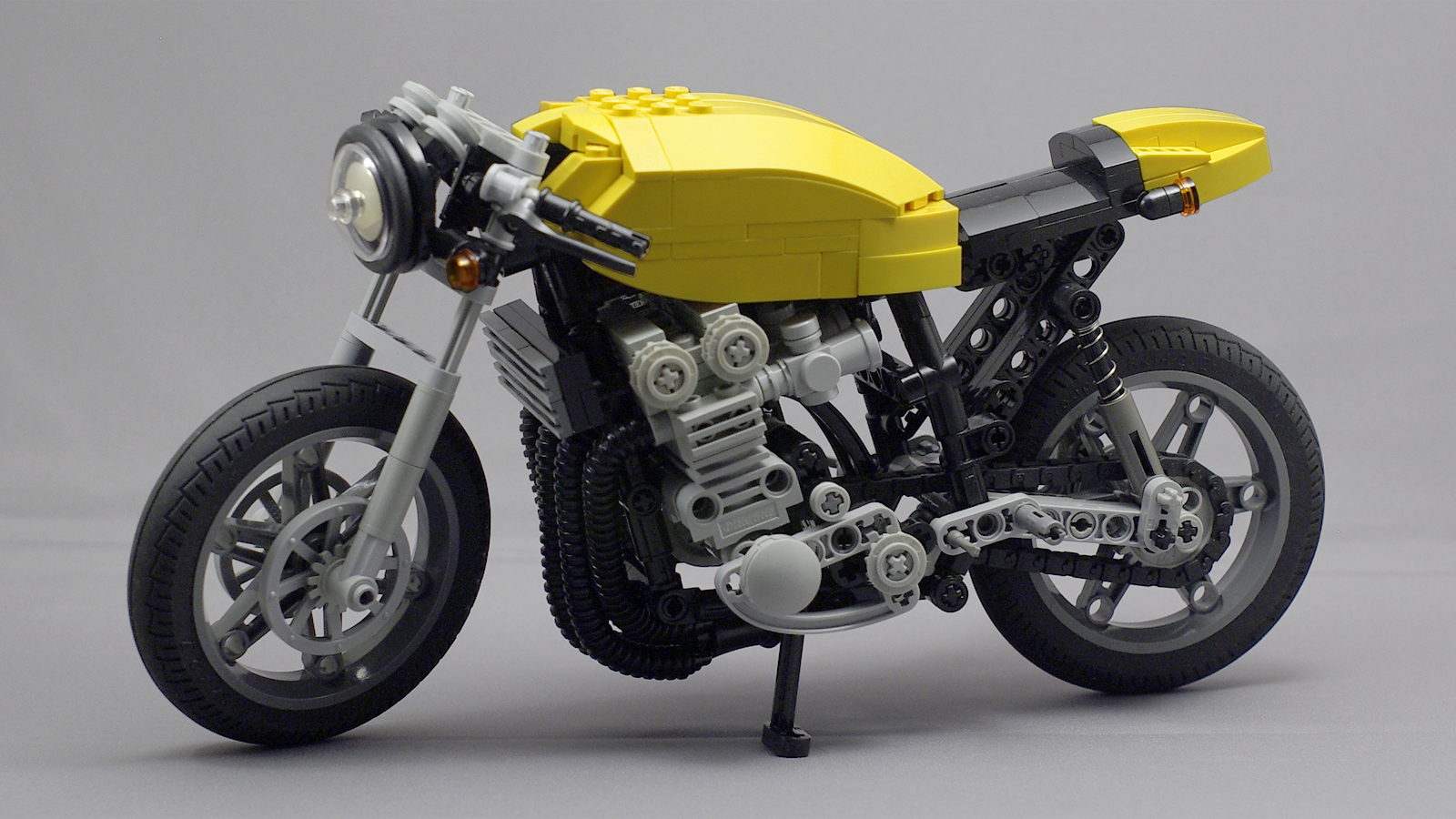 LEGO IDEAS - The Super Bike 80's