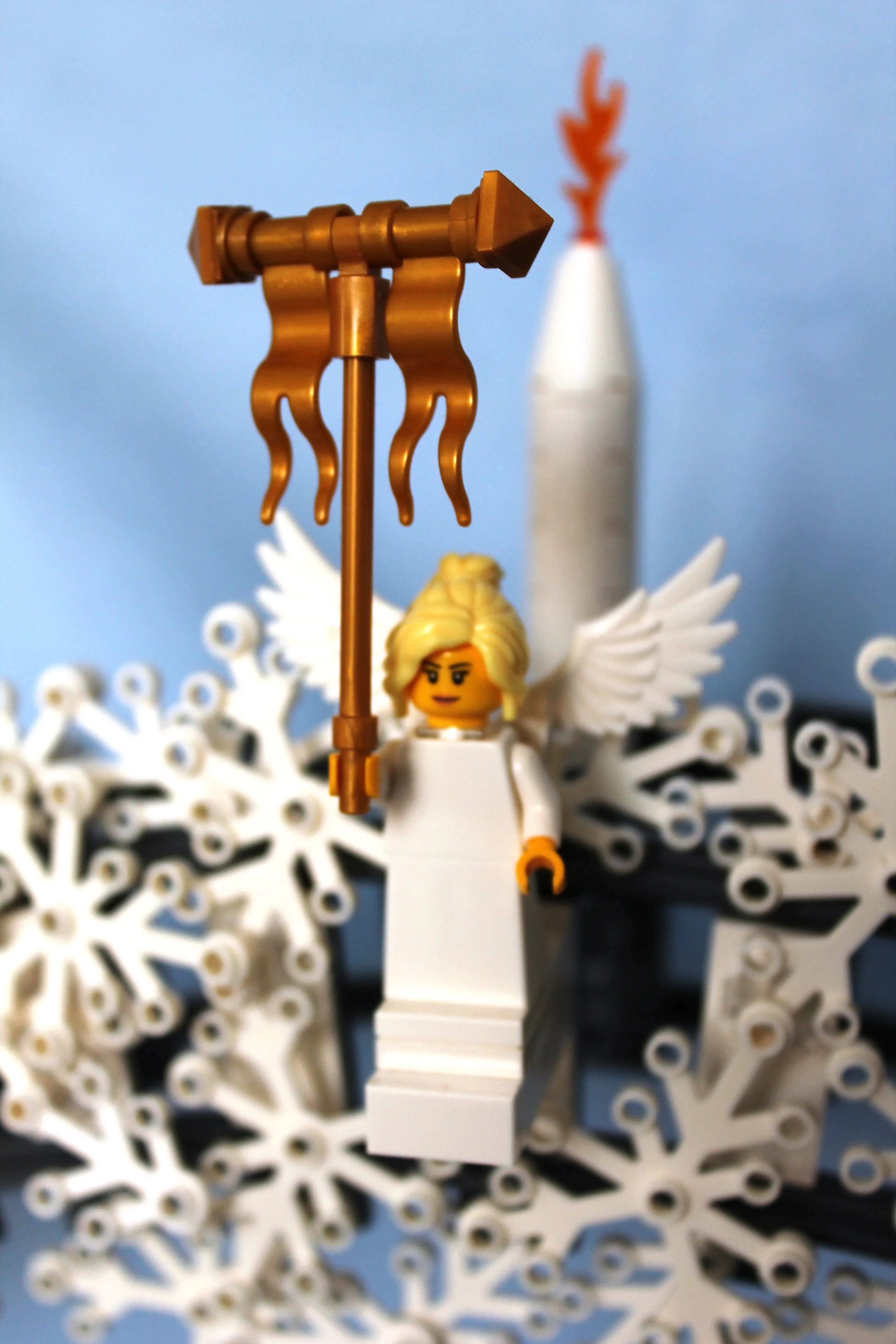 The Christmas Candle Arch | LEGO® Ideas