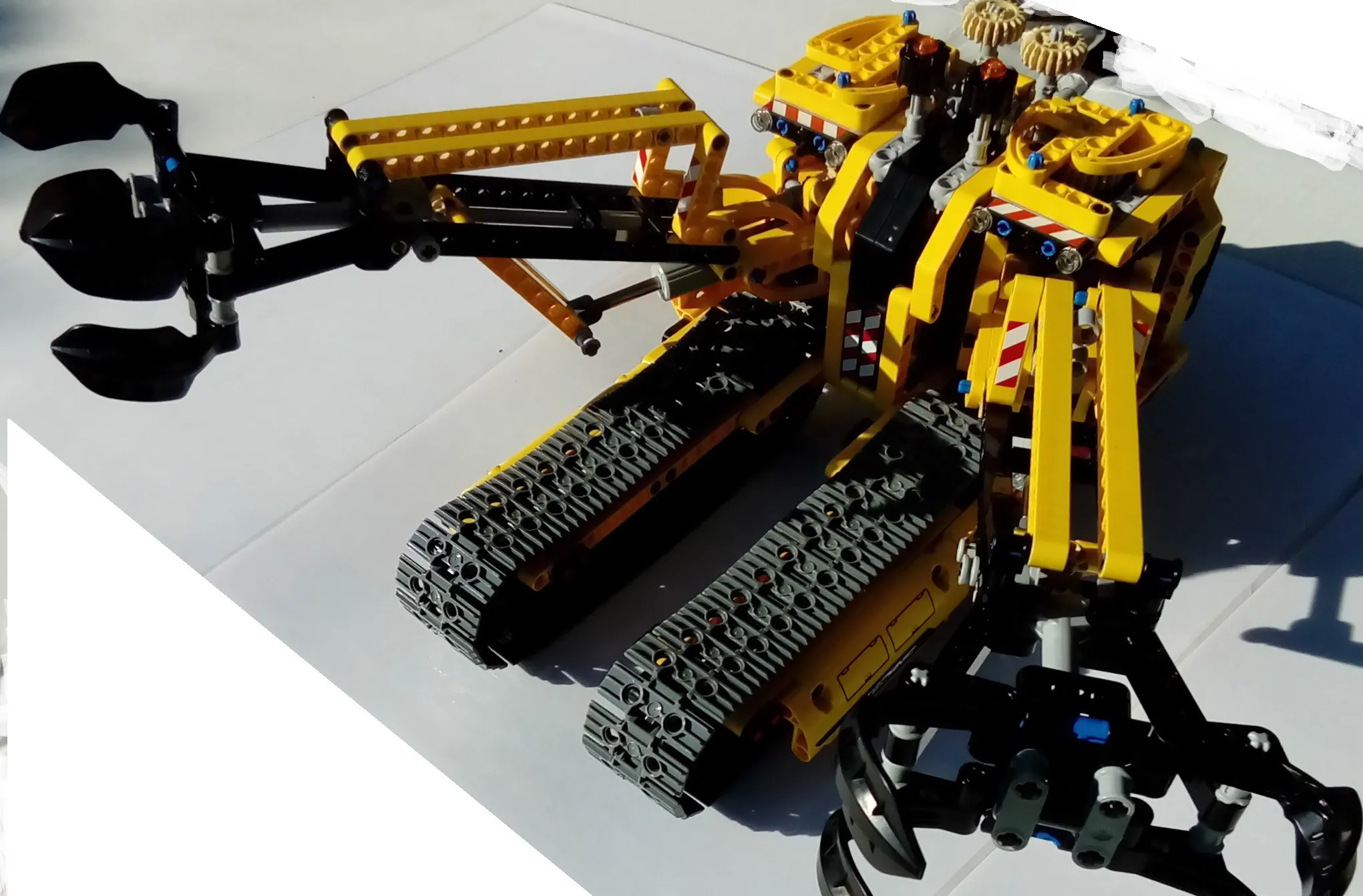 Technic Search and Rescue Double Arm Grabber | LEGO® Ideas