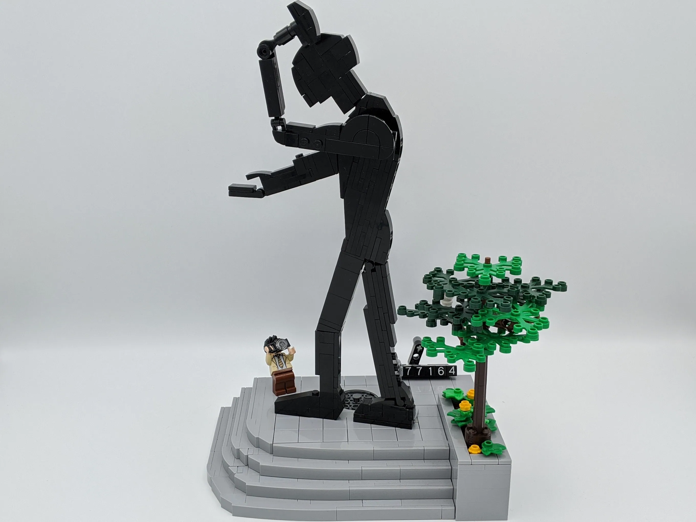 Hammering Man | LEGO® Ideas