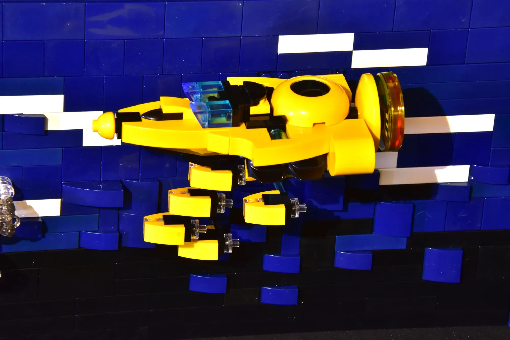 Swarm MotherShip | LEGO® Ideas