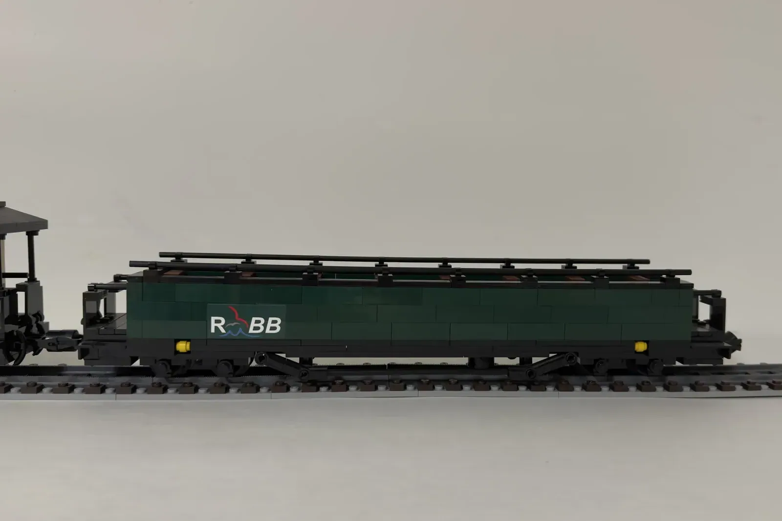 Steam Locomotive "Rasender Roland" | LEGO® Ideas