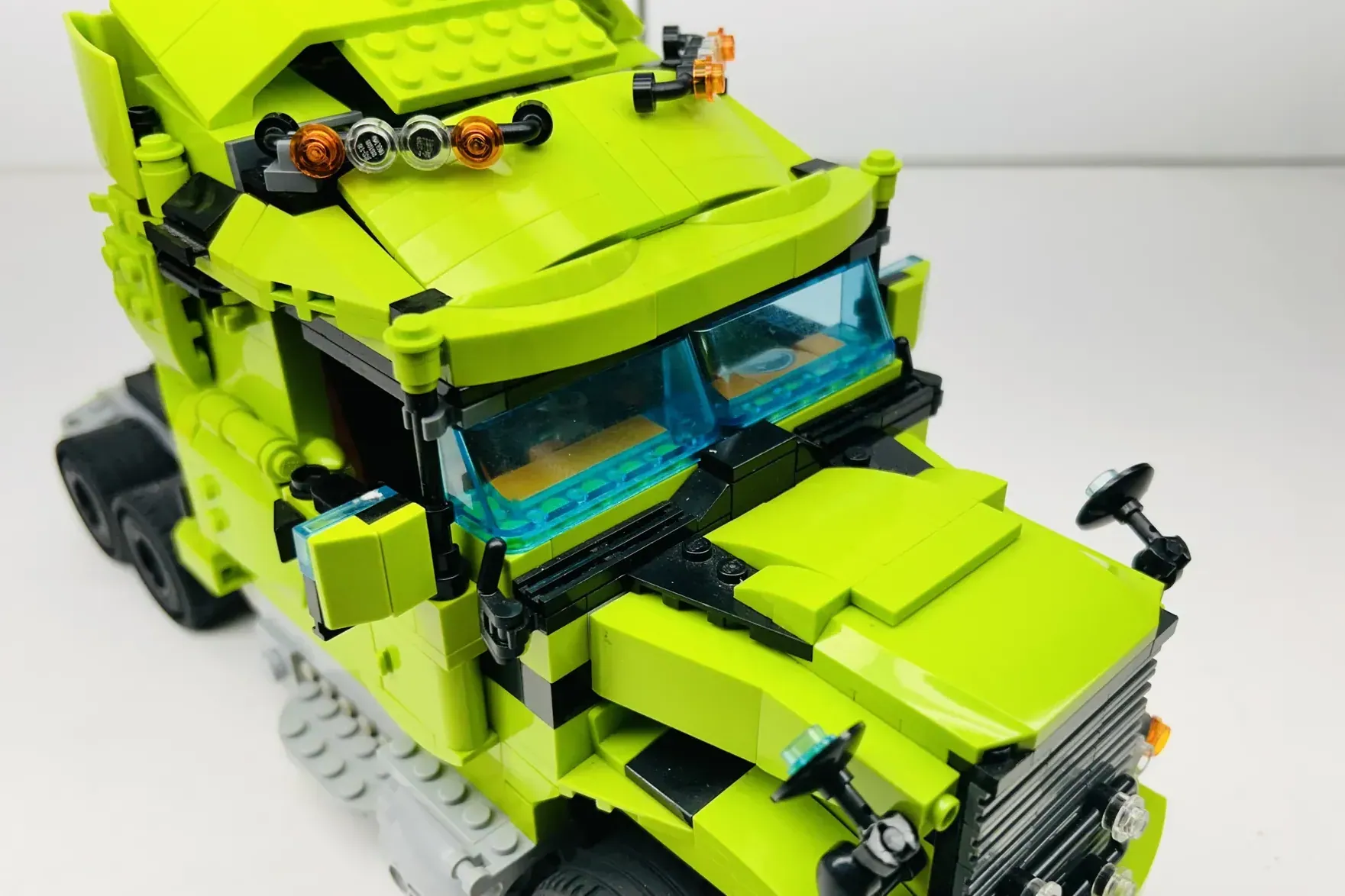 Green Heavy Duty Semi Truck | LEGO® Ideas