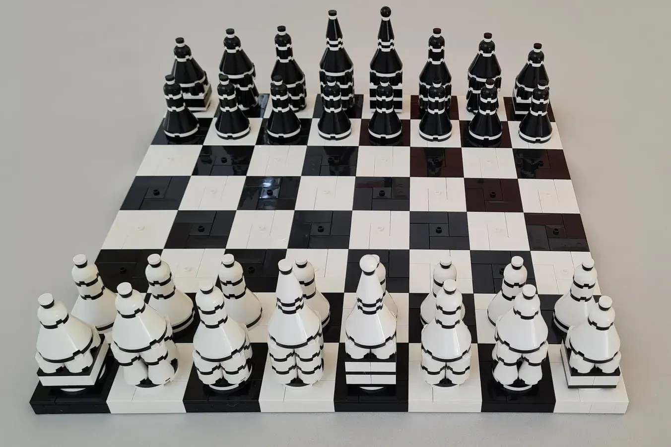 Lego Chess - Italian Architecture Meets American Rocket Technology ...