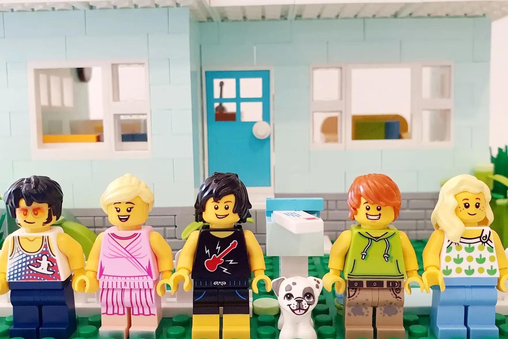 The Great Australian Suburban Summer - 1970's Style | LEGO® Ideas