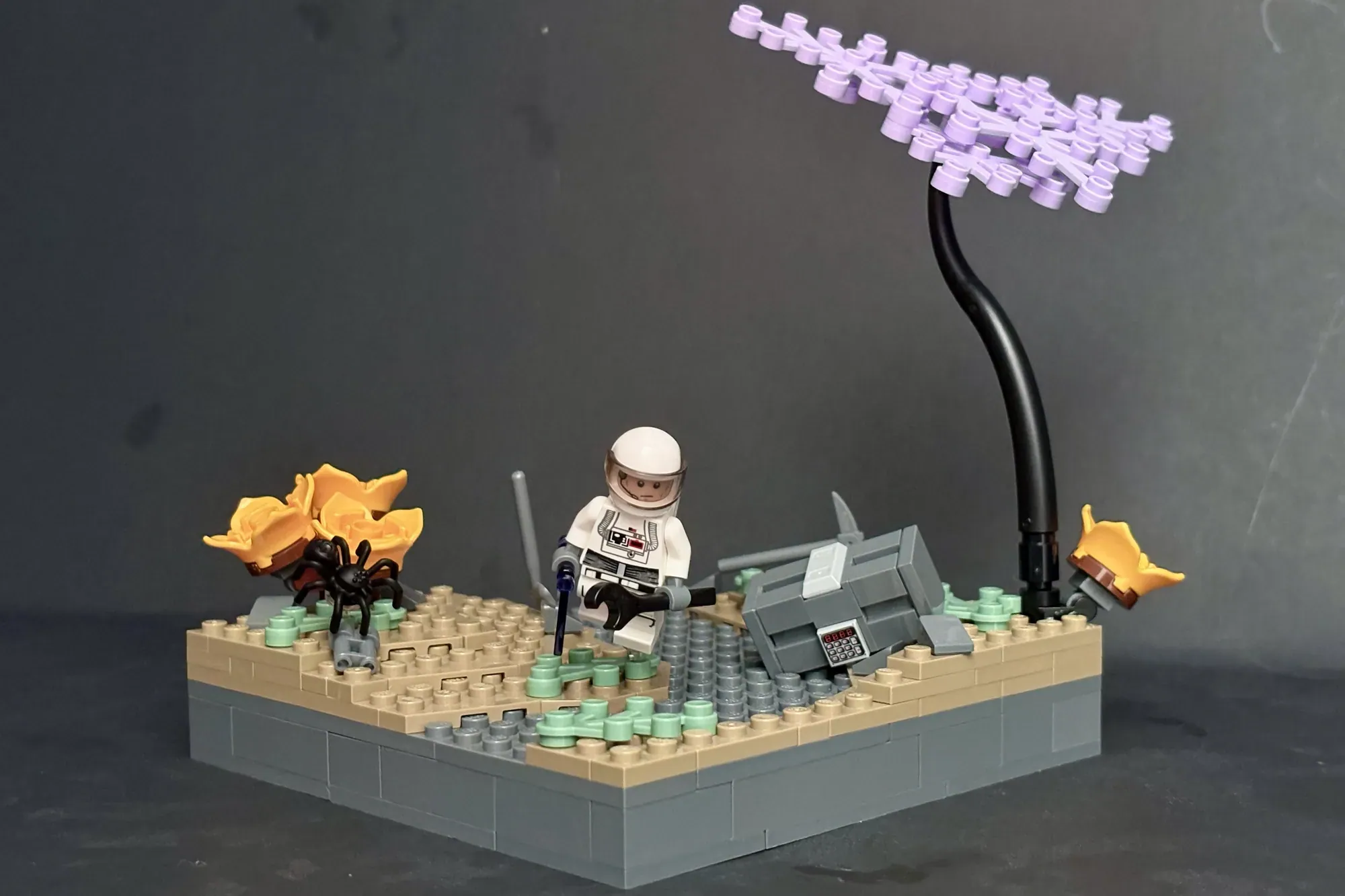 Zero Gravity Suit | LEGO® Ideas