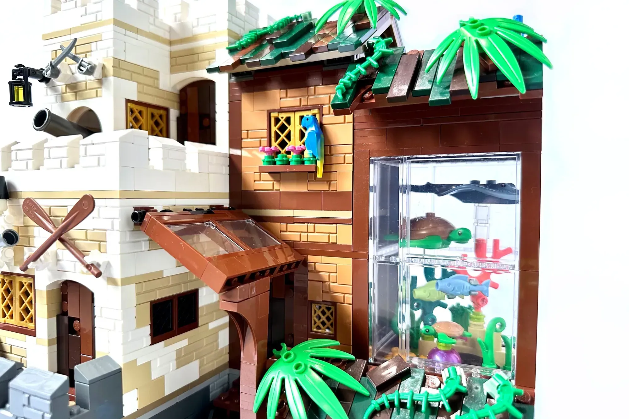 The Pirate Inn - Restaurant & Aquarium | LEGO® Ideas