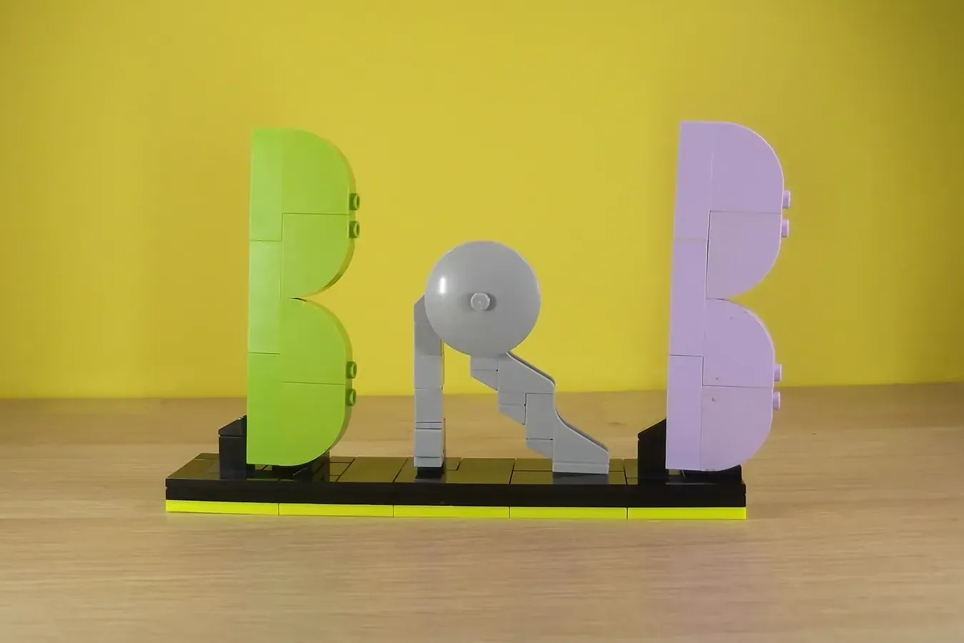 Retro Vintage Style "BRB" Sign | LEGO® Ideas