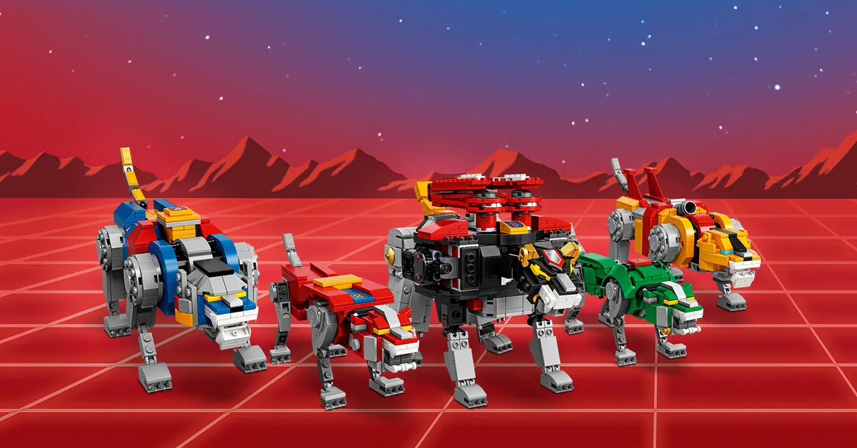 Form your most imaginative Voltron scene! | LEGO® Ideas