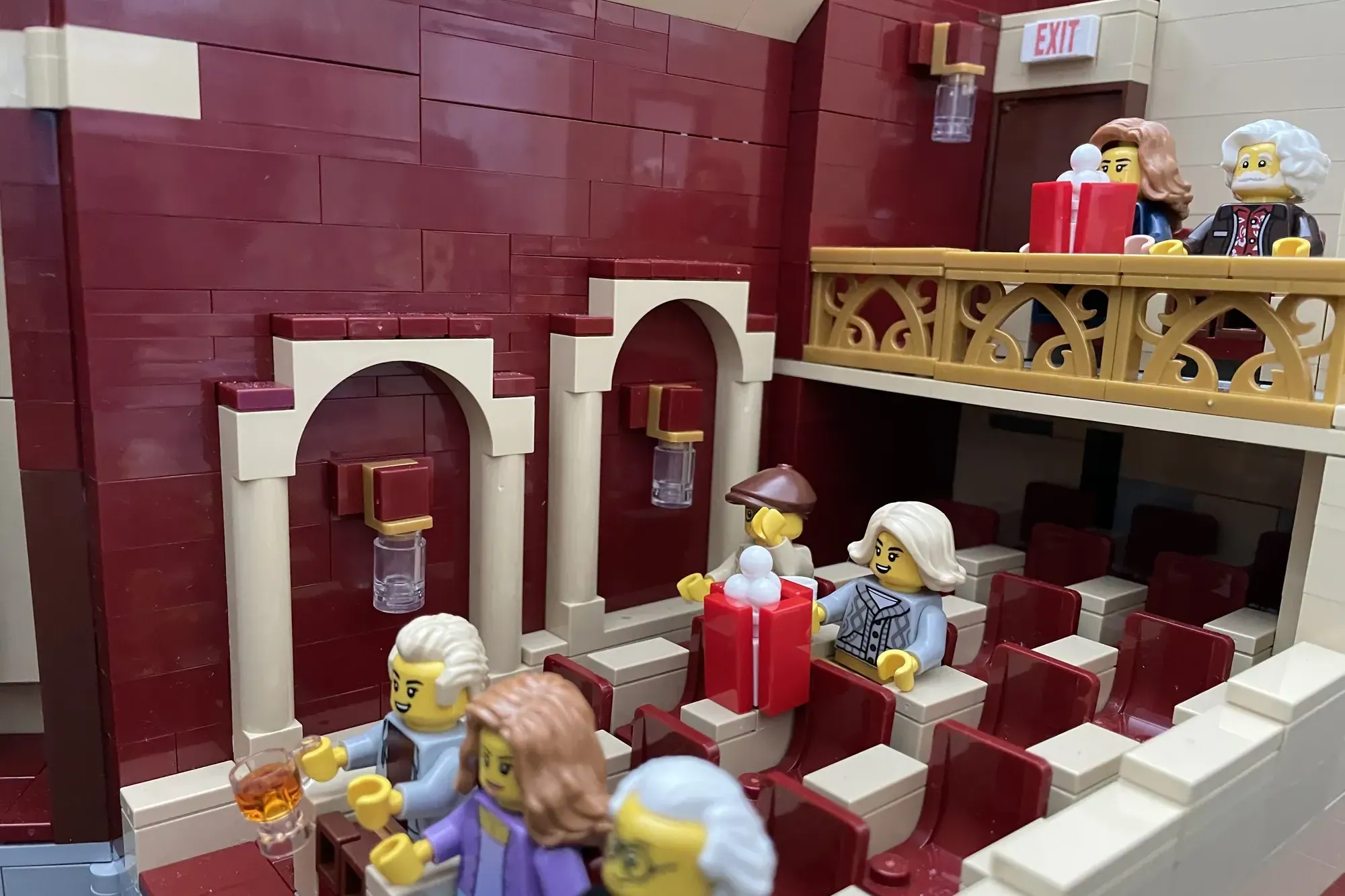Bijou Retro Movie Theatre! Show Movies on Your Phone (See Video ...