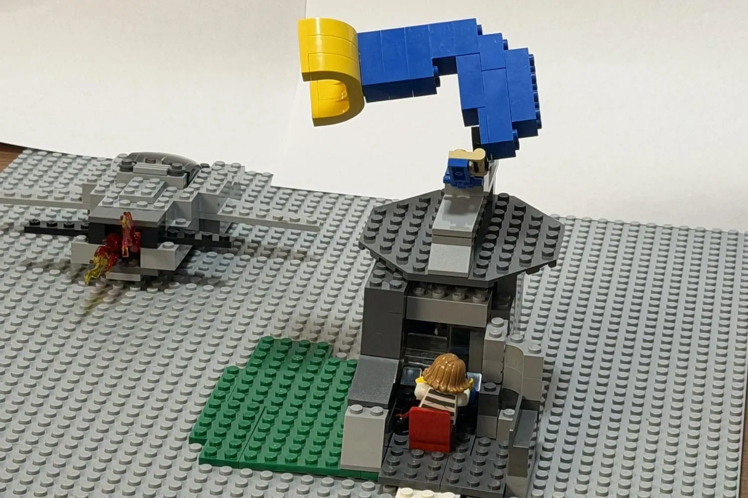 Hand-Buster Mech | LEGO® Ideas