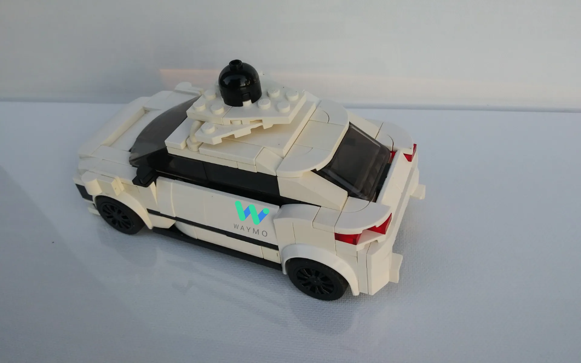 Waymo I-Pace | LEGO® Ideas