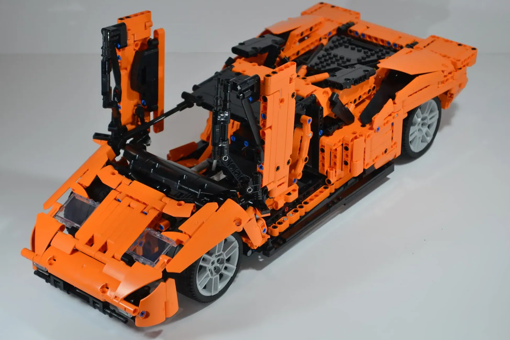 ORANGE Super Sport | LEGO® Ideas