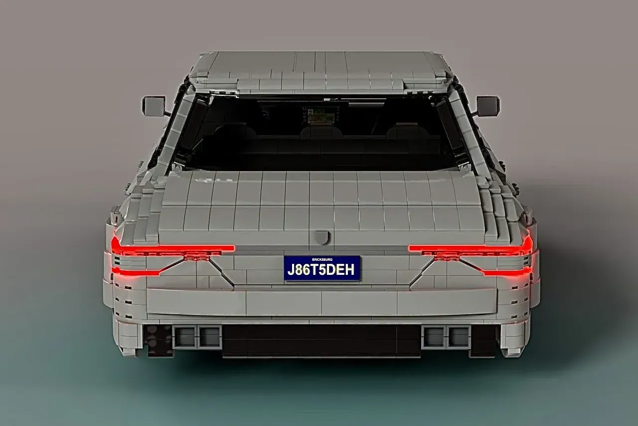 Sedan Car With Working Engine and Suspension | LEGO® Ideas