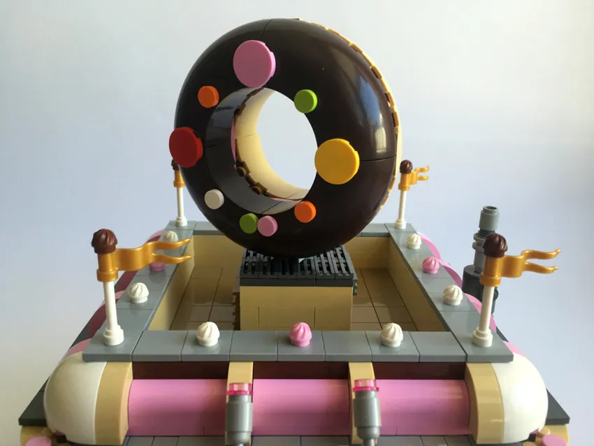 Donut Shop - Modular City Store | LEGO® Ideas