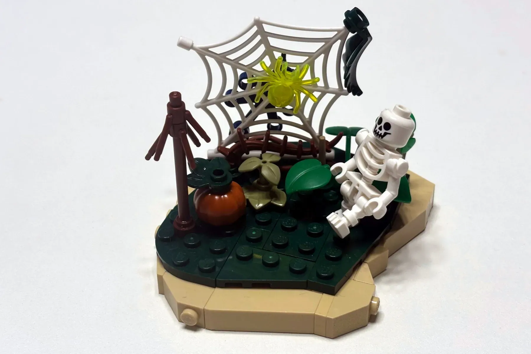 Halloween Diorama | LEGO® Ideas