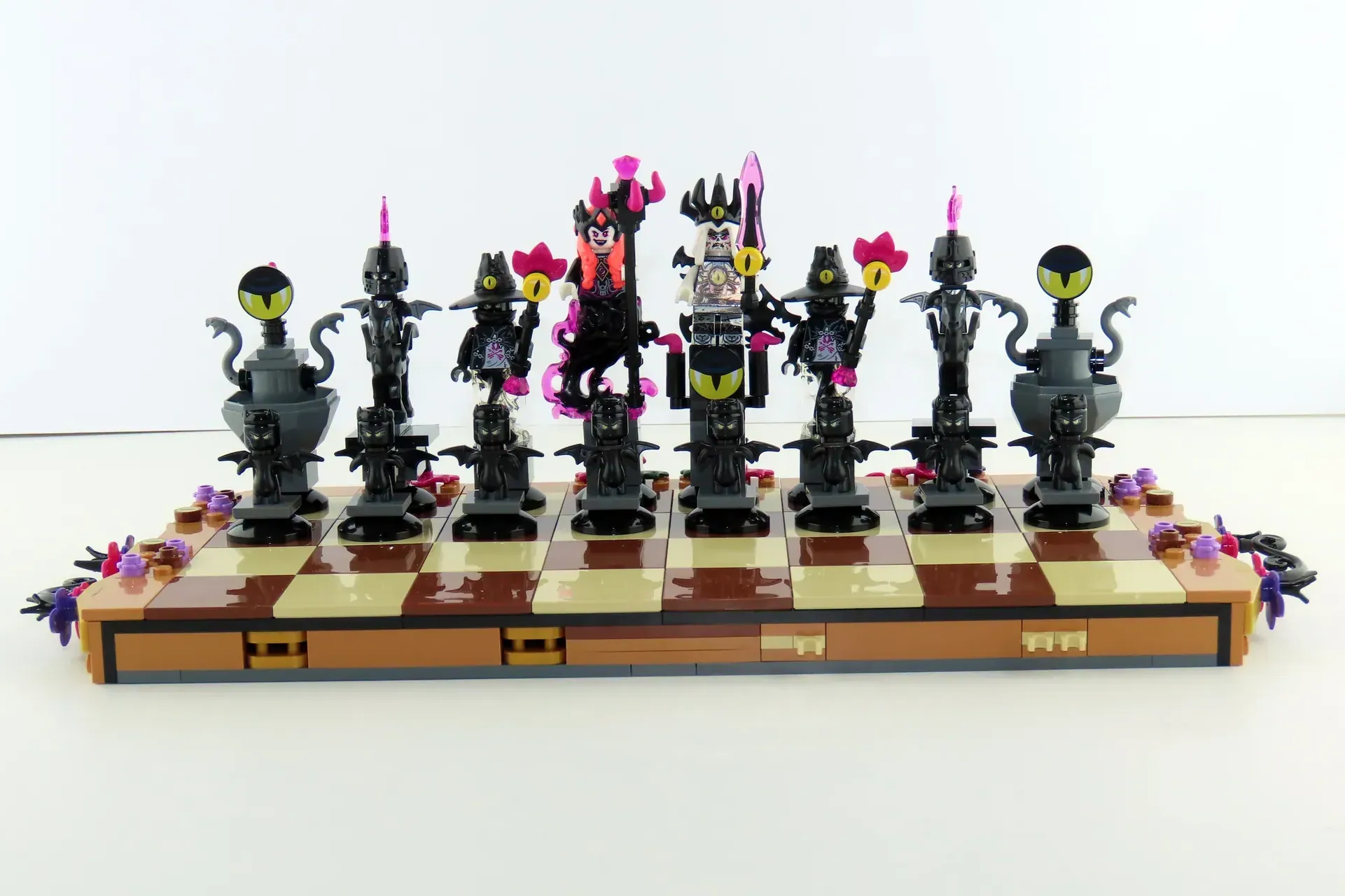 The Mushlings of Mushwood Grove vs the Hordes of the Dark Forest Chess ...