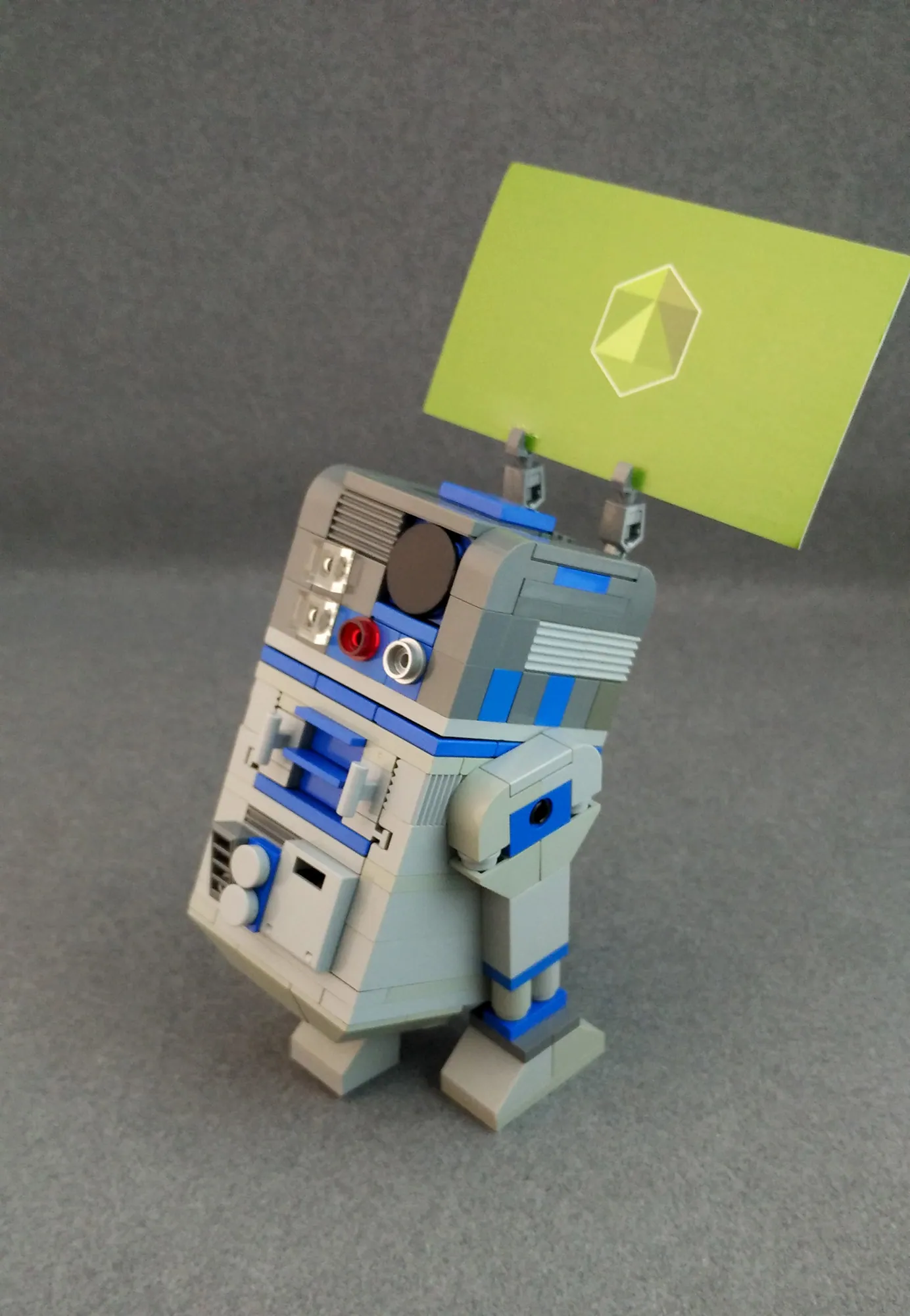 Office Supply Astromech Desk Assistant | LEGO® Ideas